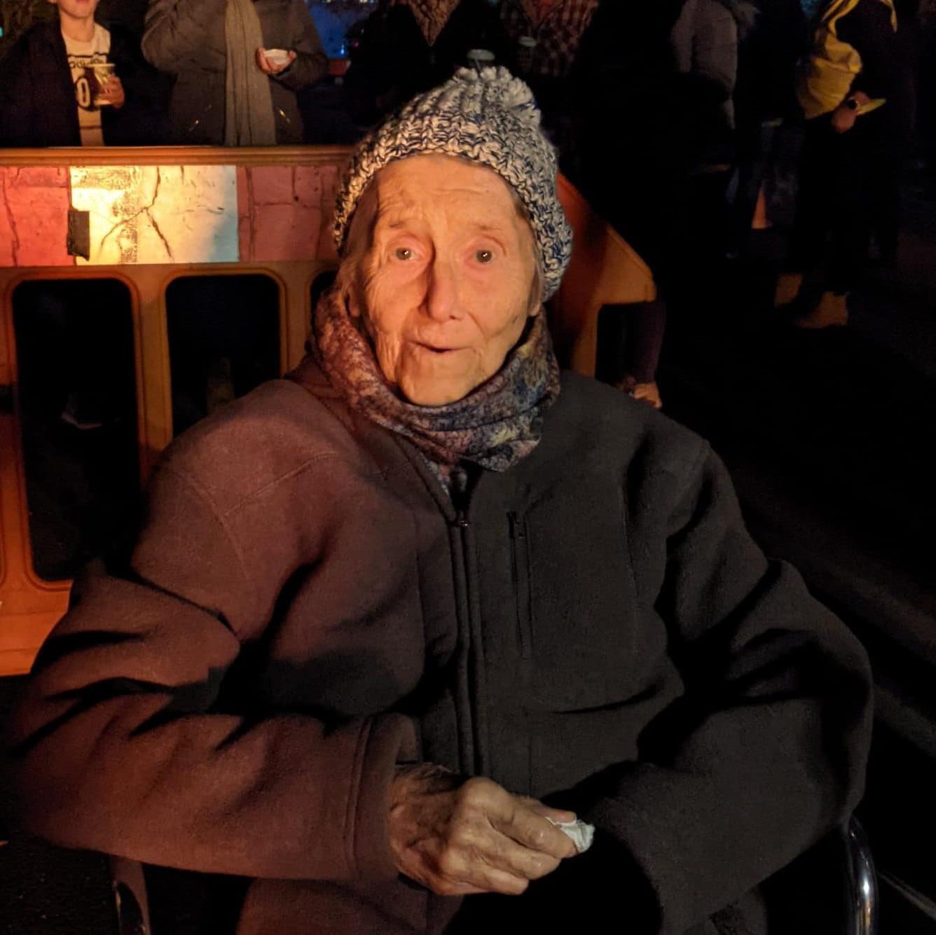 Bonfire Night goes off with a bang! - Middleton Hall Retirement Village