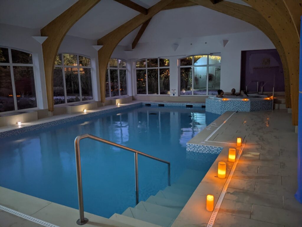 Candlelit swim at Middleton Spa to mark 'A Night Without Light ...