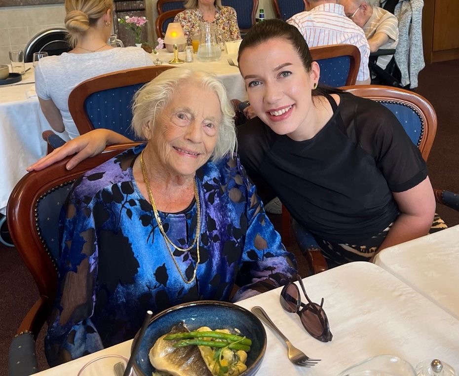 Middleton Court hosts lively Summer party full of food, music, and joy ...